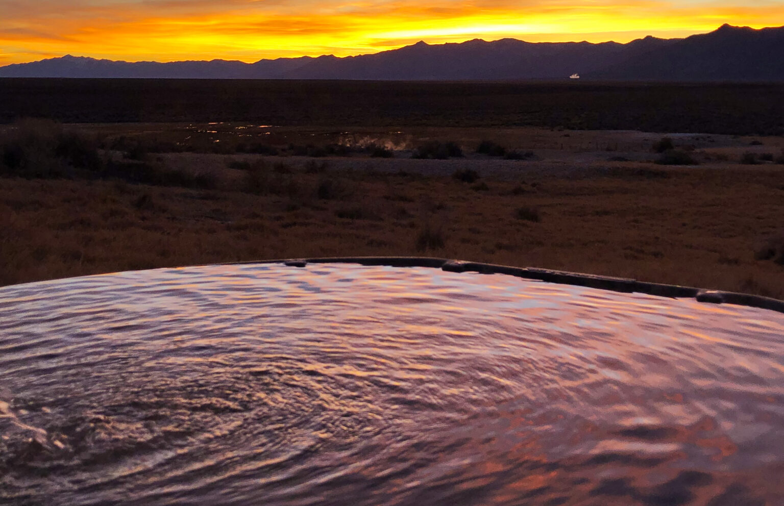 Nevada Hot Springs | Nevada Geysers | Geysers of Whirlwind Valley